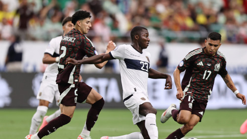 Moises Caicedo | Profile | Official Site | Chelsea Football Club