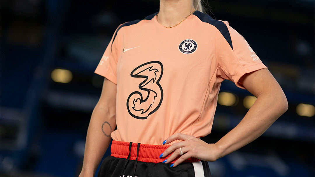 Ellie Carpenter signs for the Blues! 朗 | Video | Official Site ...