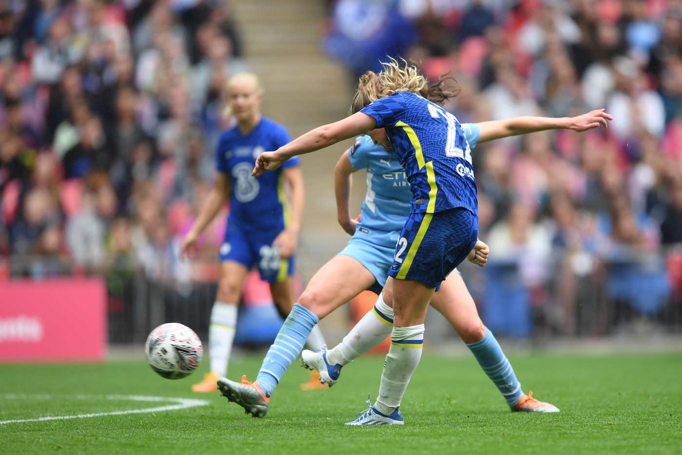 Erin Cuthbert | Profile | Official Site | Chelsea Football Club