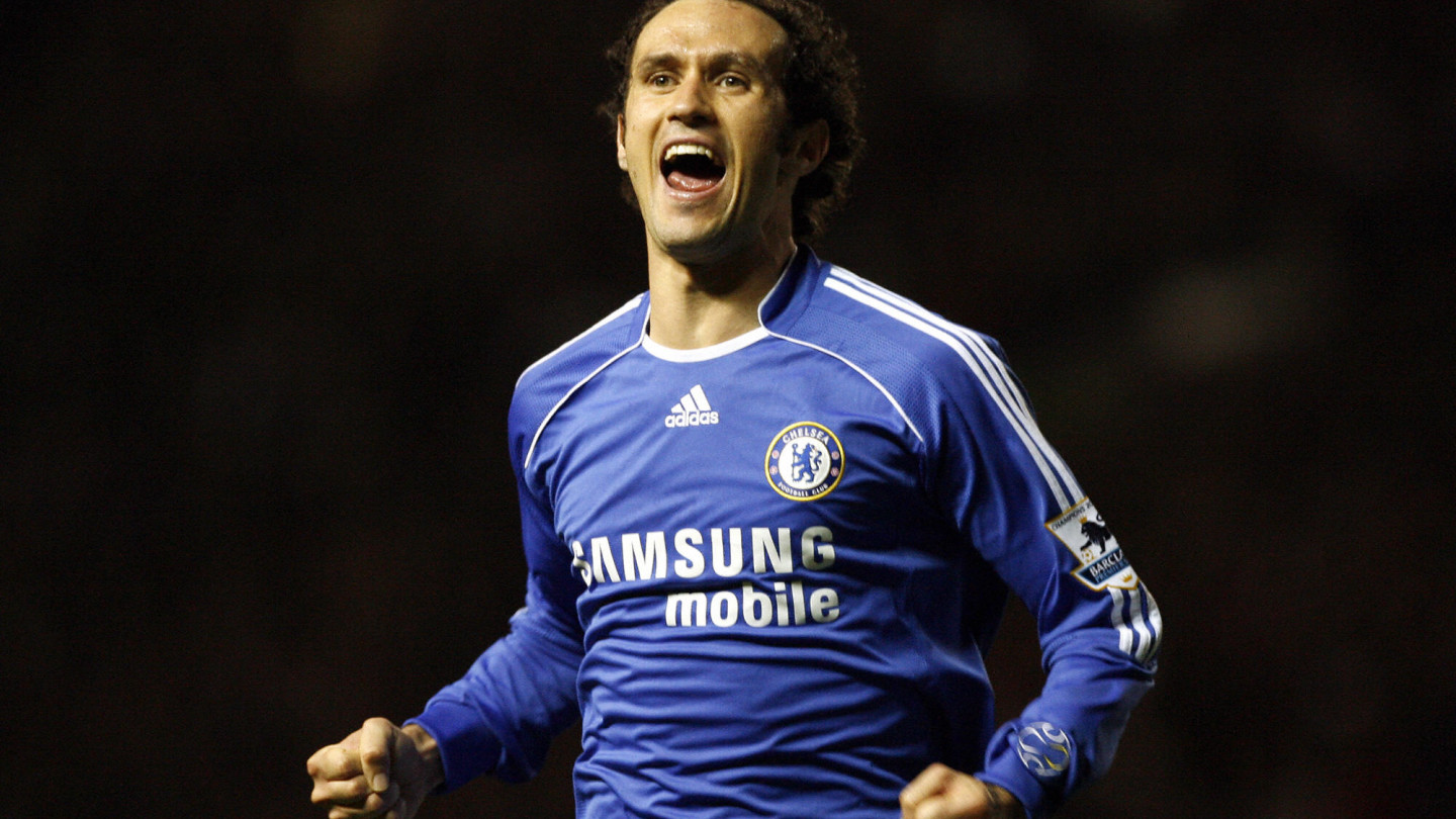 OTD | Ricardo Carvalho signs for Chelsea! | 27 July 2004 | Video ...