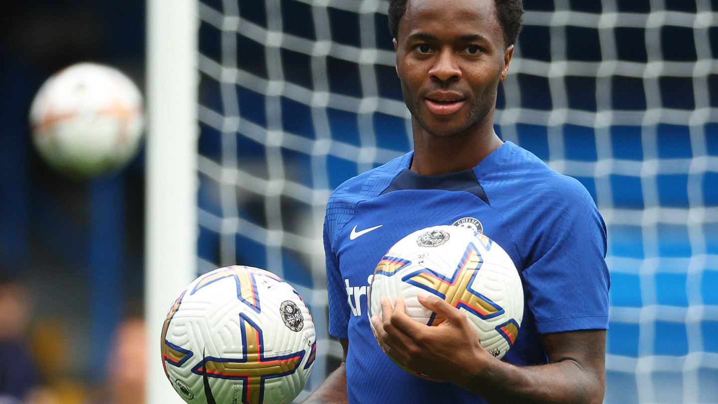 Sterling gets ready for Leicester | Video | Official Site | Chelsea ...