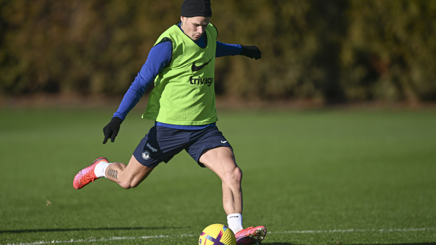 Mudryk - What a finish! 朗 | Video | Official Site | Chelsea Football Club