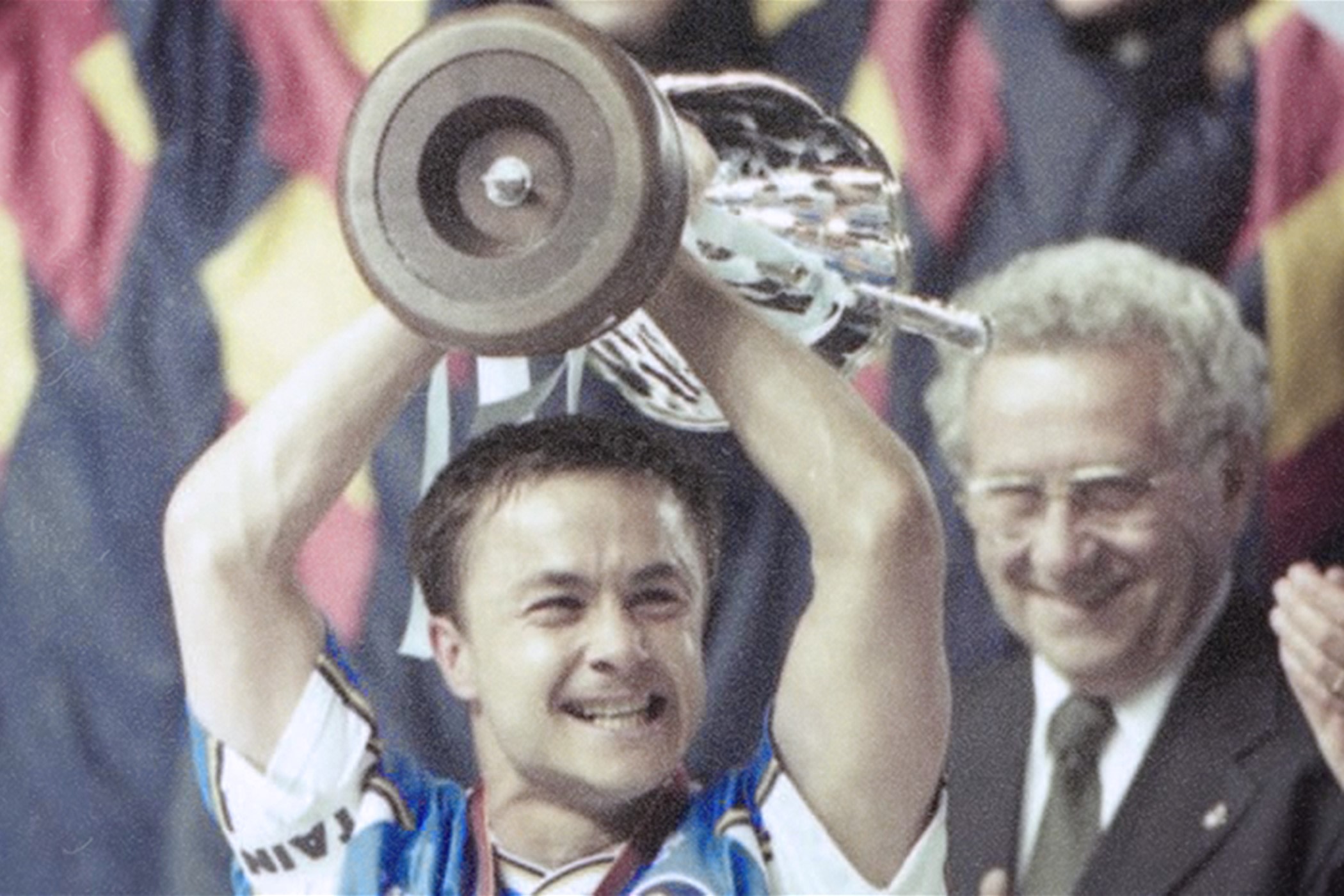 Men's trophy cabinet | Official Site | Chelsea Football Club