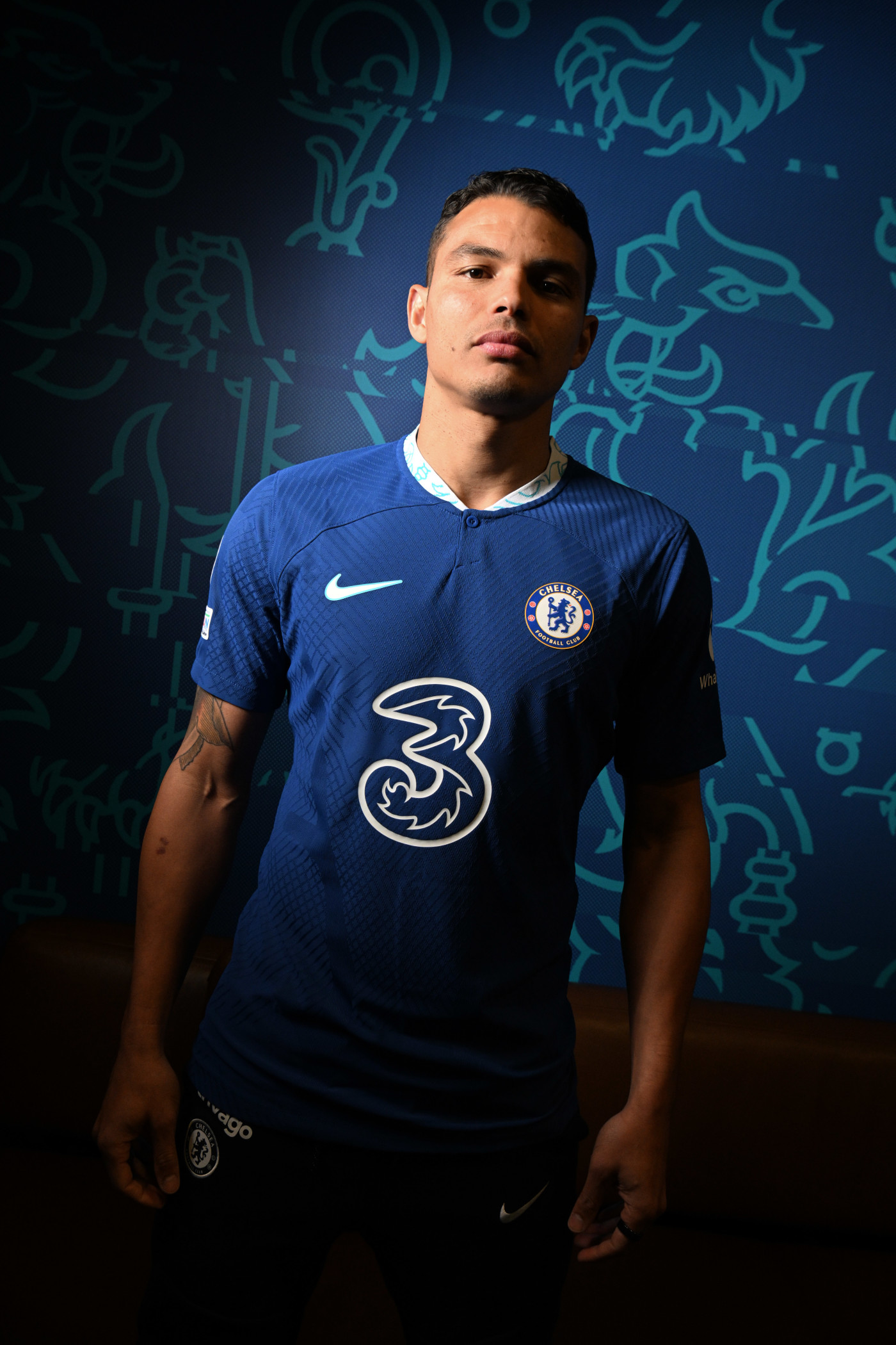 Inside access on Thiago Silva's signing day! | Gallery | Official Site ...