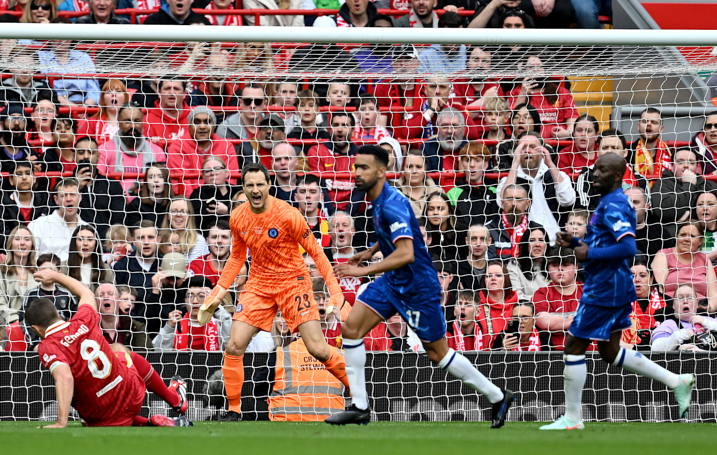 Liverpool Legends vs Chelsea Legends | Match | Official Site | Chelsea ...