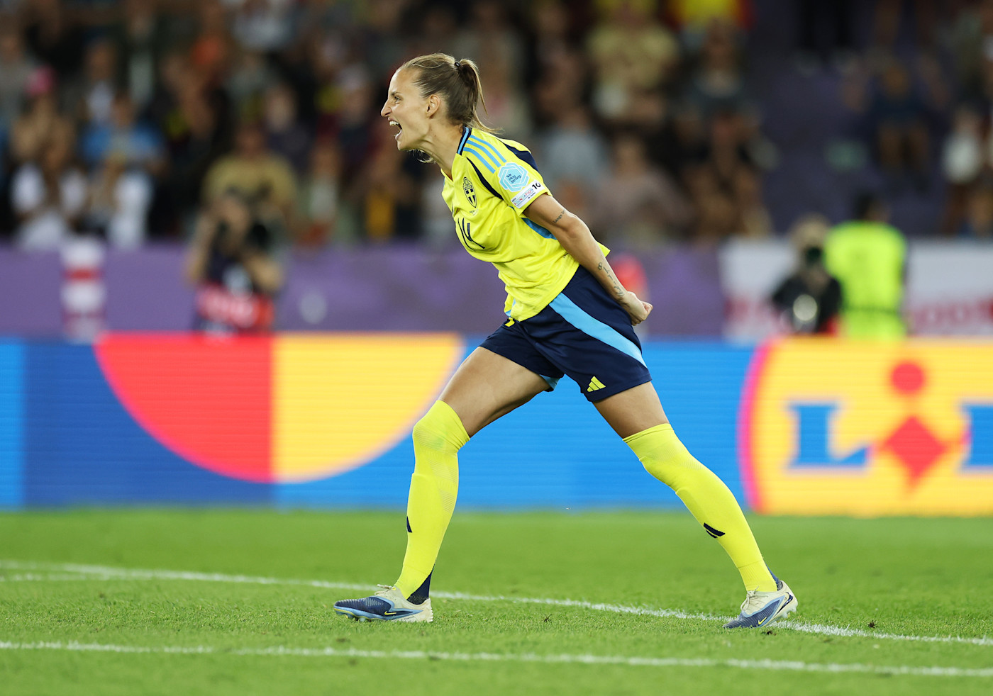 Nathalie Bjorn | Profile | Official Site | Chelsea Football Club