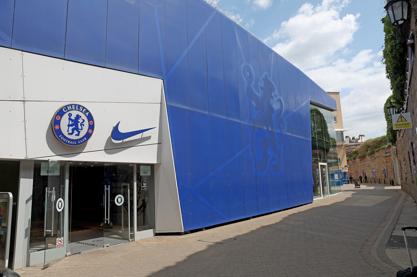 Access Guide - Megastore and Matchday Shopping | Official Site ...