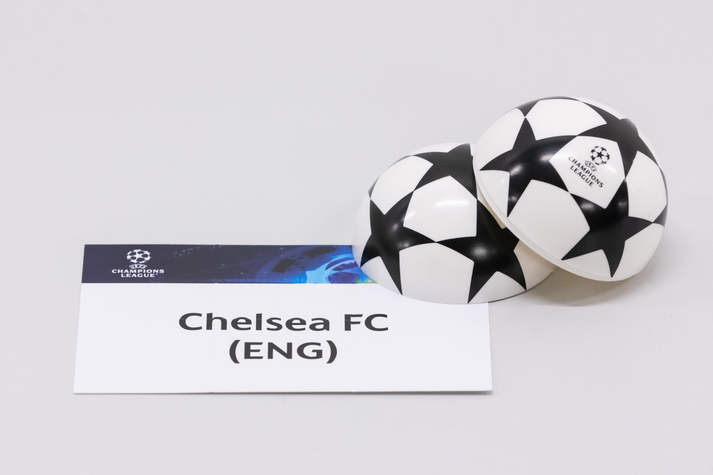 how to draw chelsea logo